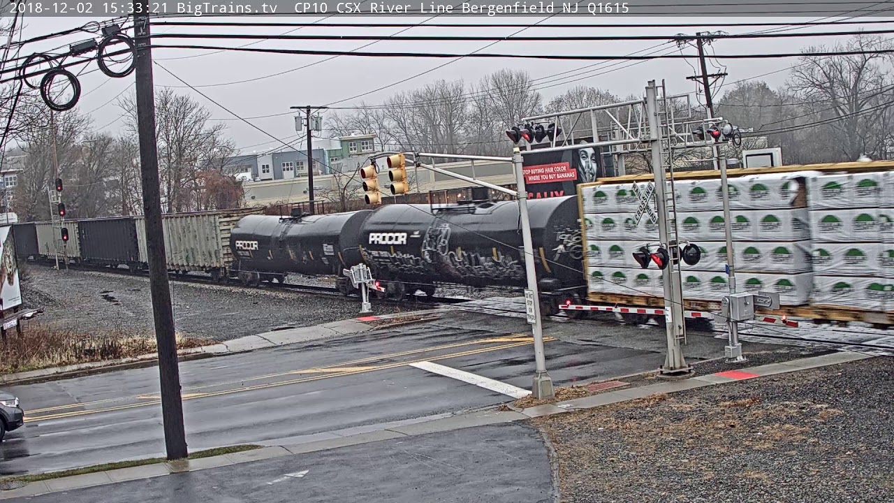 12- 2-2018 15:31 sb auto rack, mix CSX 5103, 7728, 8813, 3060 Q262 ...