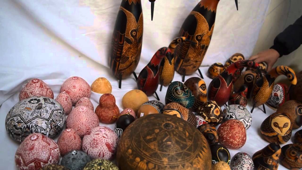 Handmade crafts from Peru - YouTube