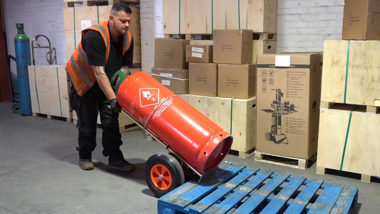 Zero Gas Bottle Trolley - Lift Up to 150 KG! - YouTube