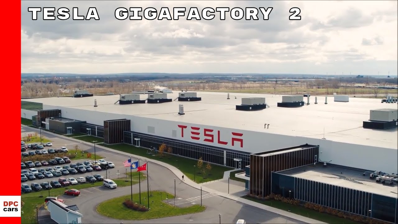 Tesla Gigafactory 2 Photovoltaic Cell Factory - YouTube