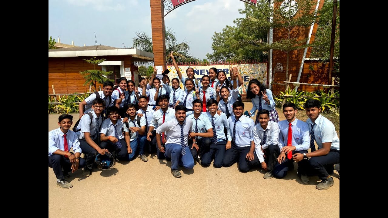 The Last Lesson | Our last day in school | NEPS - YouTube