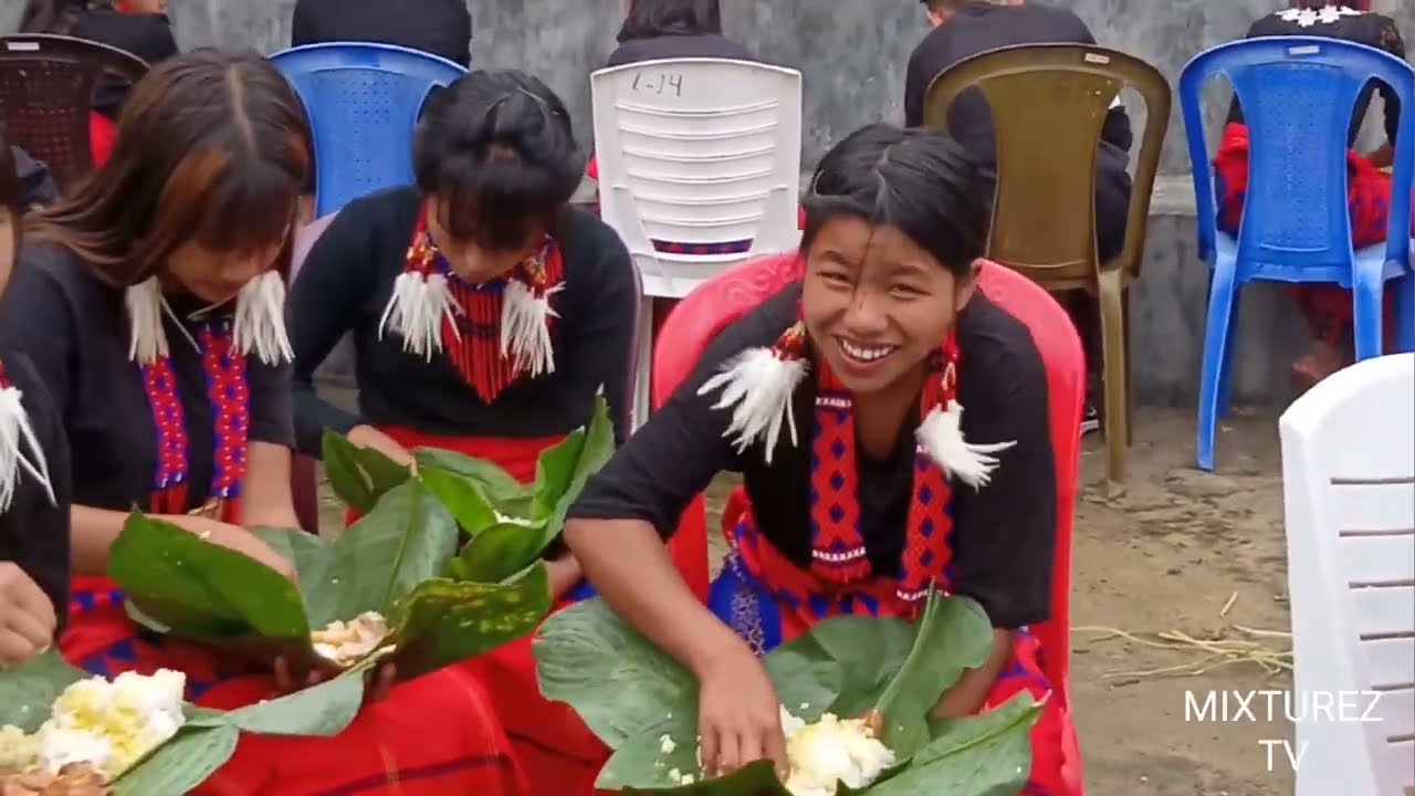 Beautiful Traditional Attire Of Chang Naga | Northeast India - YouTube