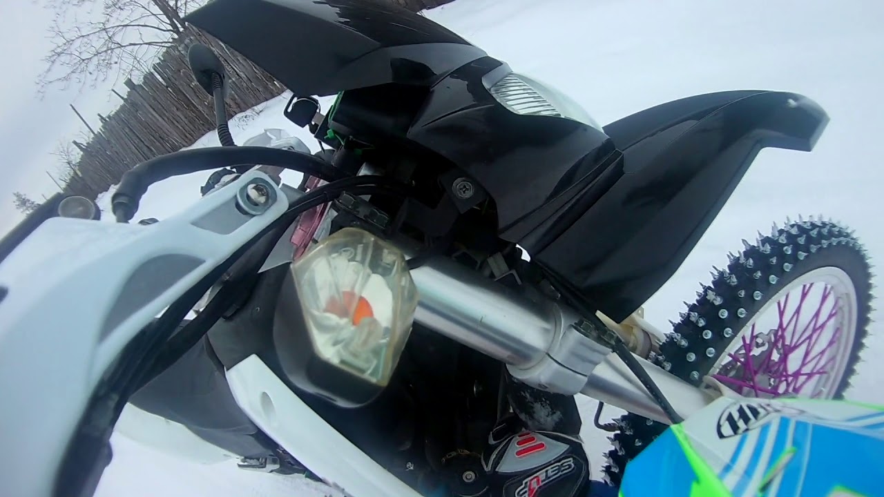 Зимняя покатуха на мотоцикле Stels xy400y enduro - YouTube