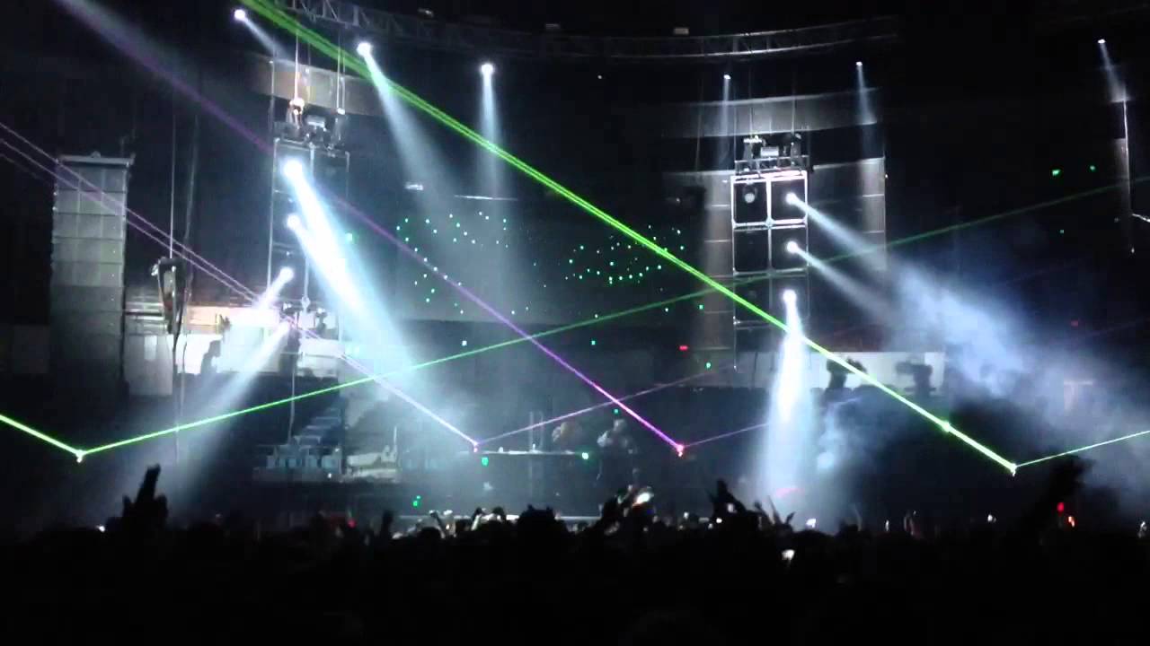 GTA @ LED OMFG San Diego 12/31/2014 - YouTube