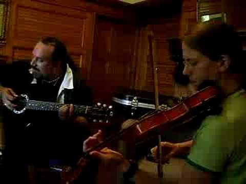 Missy Roser on the fiddle - YouTube
