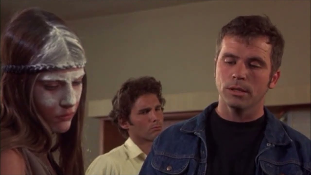 Billy Jack - 1971 movie - fight scene in diner - YouTube