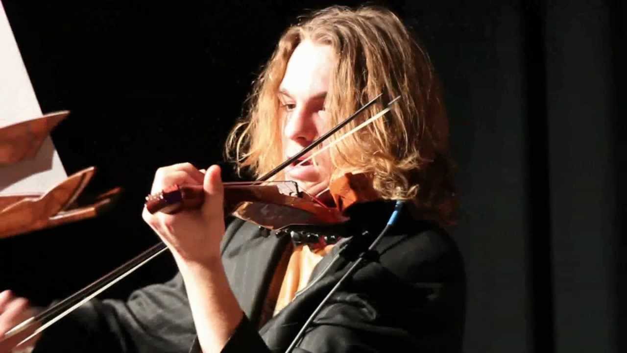 Greg Fogg-rolling in the deep(electric violin cover) - YouTube