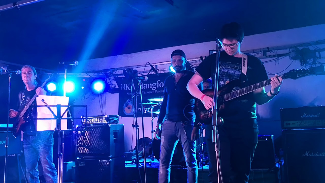 Marci-Rock Band a Végállomás klubban: Ébredés - YouTube