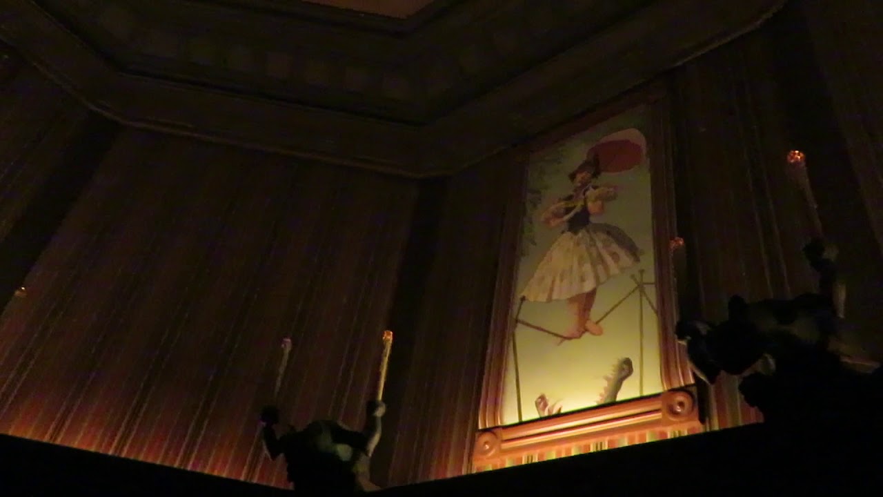 Haunted Mansion Stretching Room Disneyland - YouTube