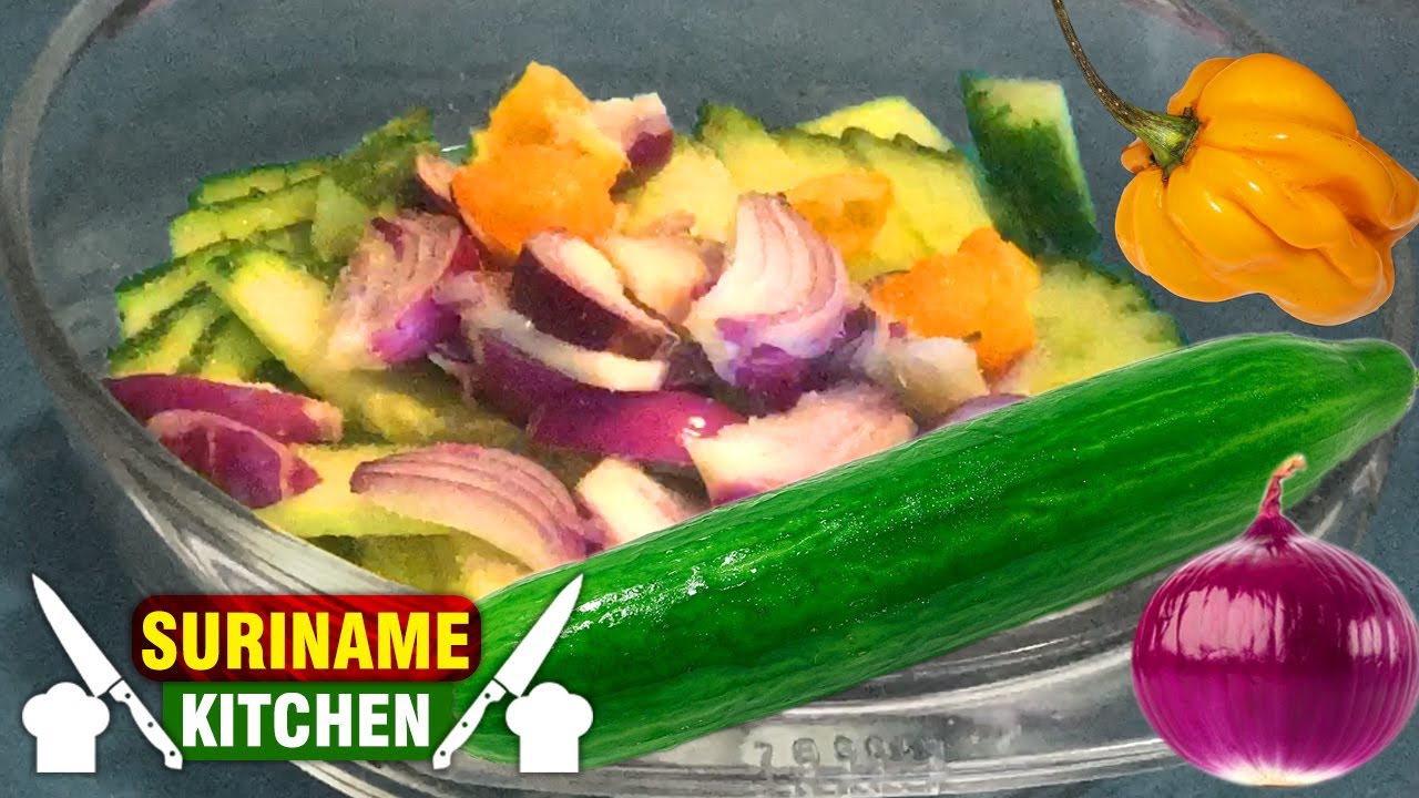 Surinaamse Azijn Zuurgoed Van Komkommer Uien Peper | Surinamese Vinegar ...