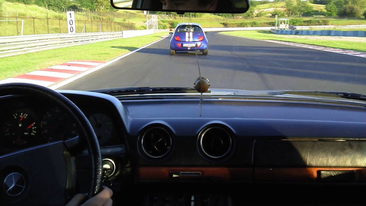 2014 Mercedes W123 300TD on the track Hungaroring HD - YouTube