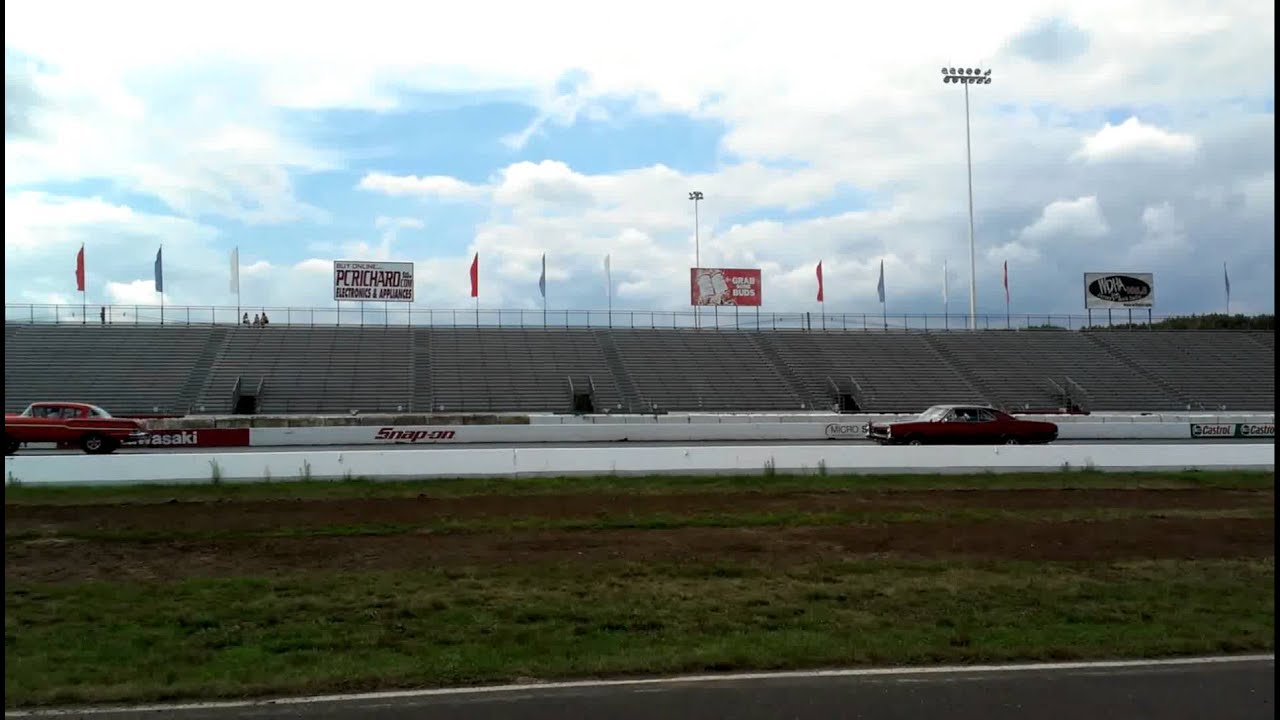 HotRodHarrys Nostalgic Show/Drag Racing at Englishtown(2) - YouTube