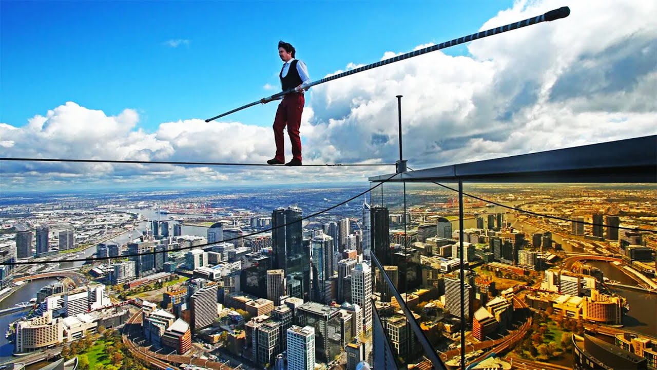 5 Most Amazing Stunts Ever Performed | दुनिया के 5 सबसे सबसे कमाल स्टंट ...