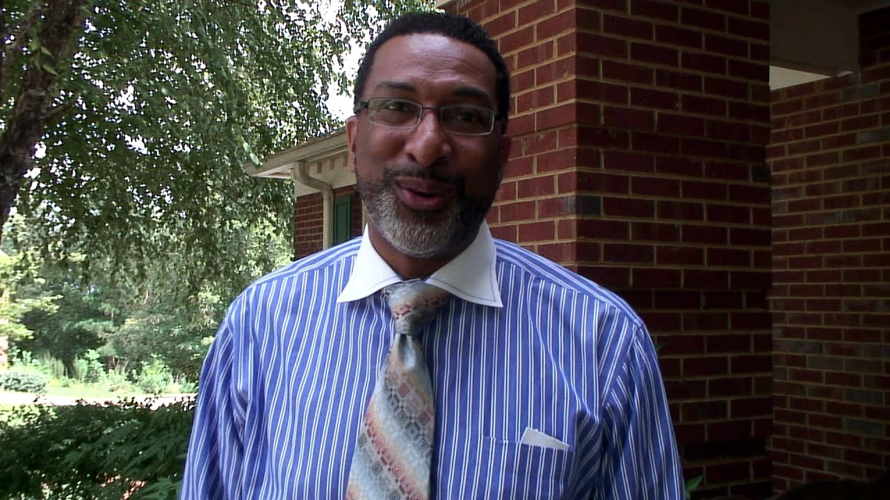Alumni Spotlight - Dr. Benjamin Hinton - YouTube