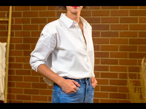3 Ways to Tuck in a Button-Up Shirt | Spark