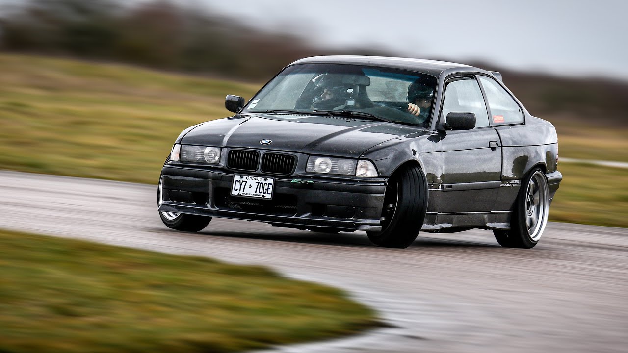 Je POUSSE AUX LIMITES La E36 en DRIFT ! - YouTube