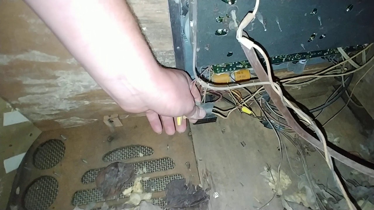 Abandoned Console Stereo Left to Rot - YouTube