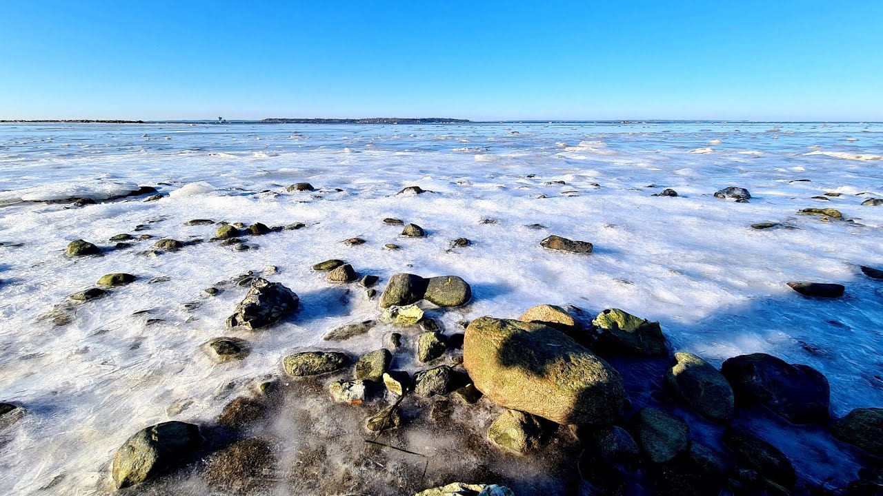 FROZEN SEA in SWEDEN! - YouTube