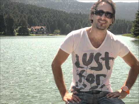 rihanna - man down (dj mami live)