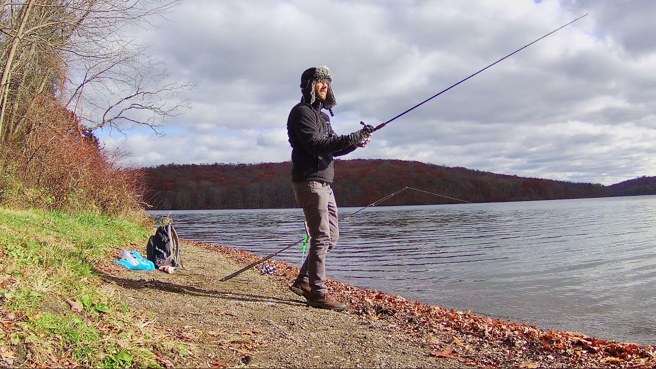 Trying to catch ANYTHING - Fishing in COLD and WINDY conditions - Lake ...