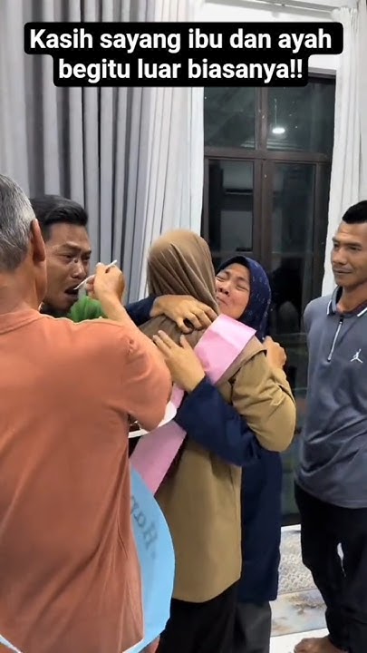 momenharu kasih sayang orang tua‼️‼️#ibuanak #ibu #ayah #momenharu #viraltiktok #ummi - YouTube