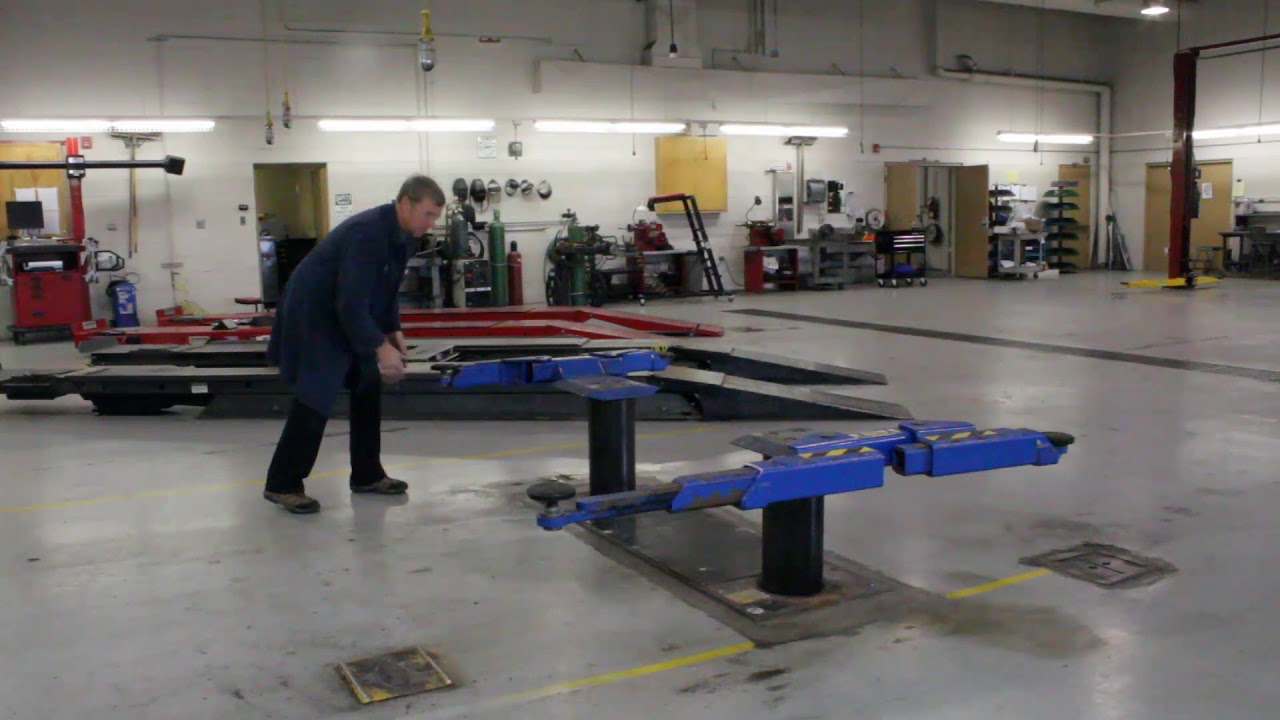 Automotive Blue (Rotary) Lift use - YouTube