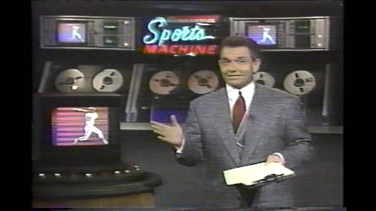 WTVJ Tony Segreto Co Hosts Sports Machine - YouTube