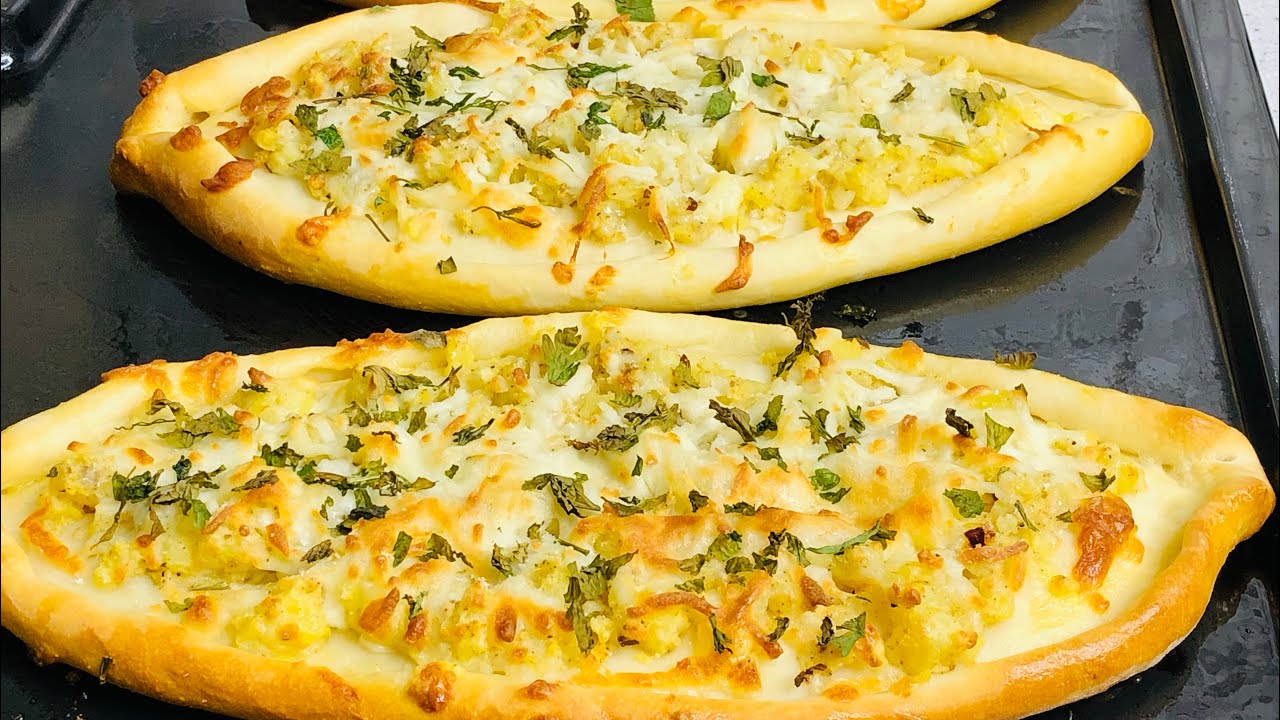 Garlic Cheese Potato Pide/ How to make Delicious Mozzarella cheese ...