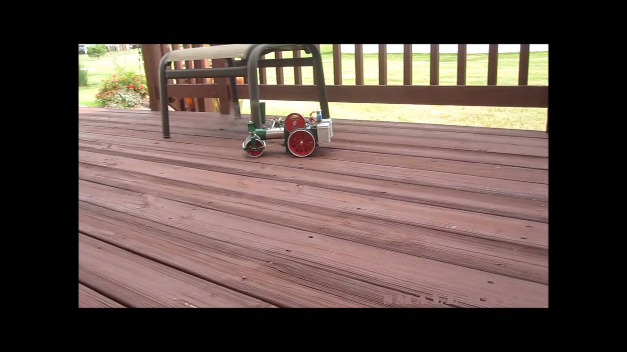 Radio controlled Wilesco steam roller - YouTube