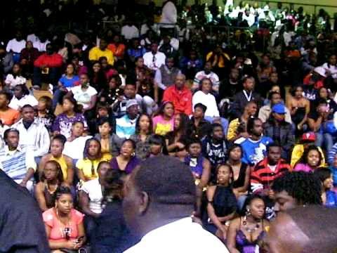Zeta Phi Chapter of Alpha Phi Alpha at MVSU Homecoming 2008 Step Show ...