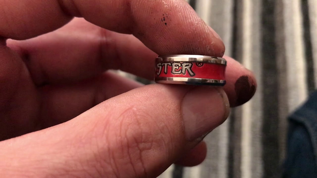 Lewis Hamilton monster energy ring - YouTube