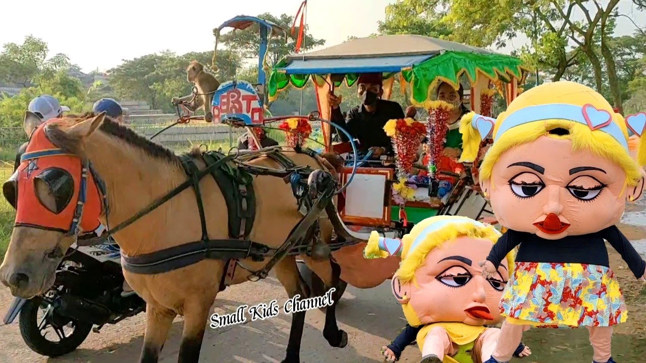 Badut Mampang Kuda Delman Istimewa | TikTok Boneka Mampang Kuda Bendi # ...