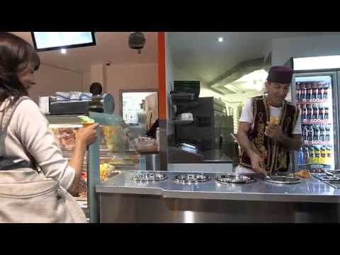 Turkish Ice Cream at Stretch 88 Broadbeach Gold Coast.m4v - YouTube