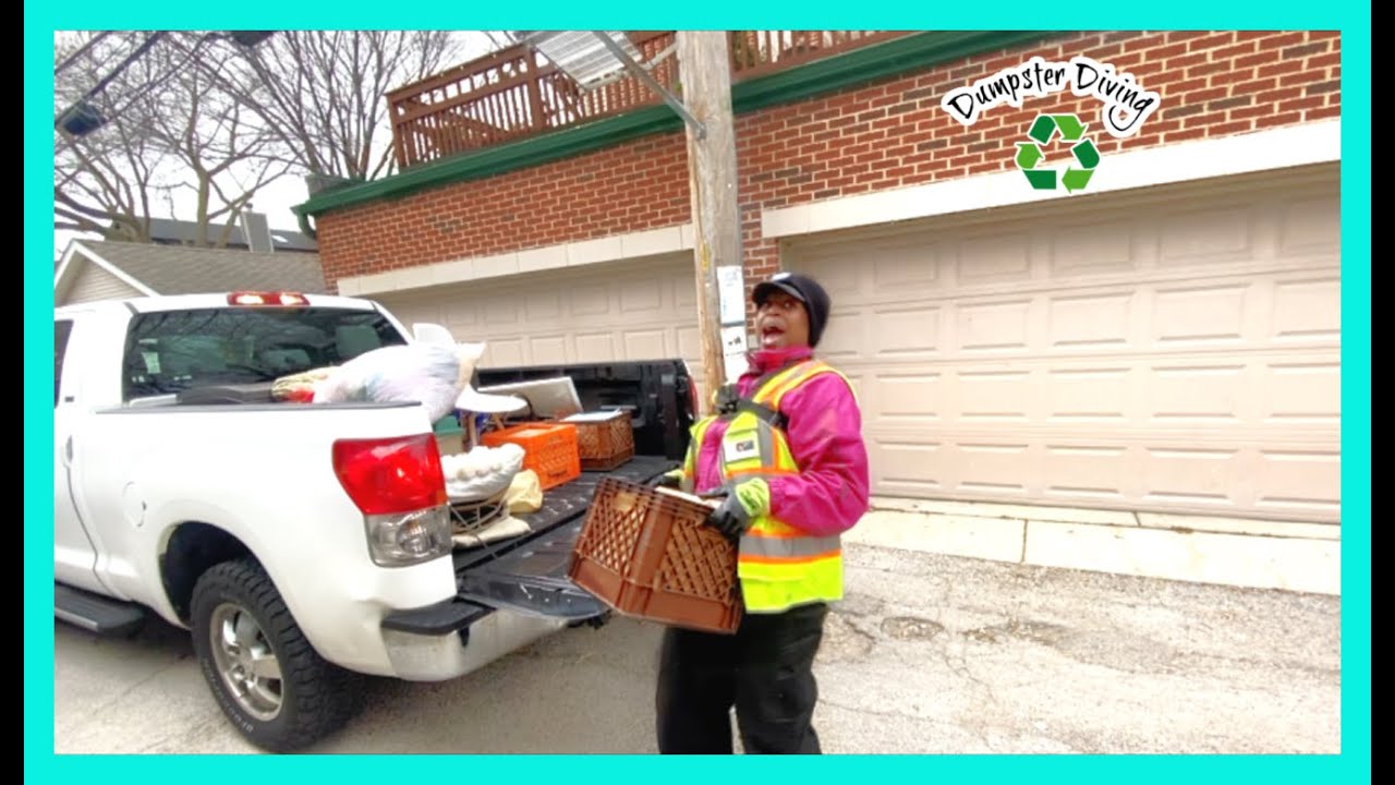 Dumpster Diving:UNBELIEVABLE Can't BELIEVE people THROW THESE THINGS ...