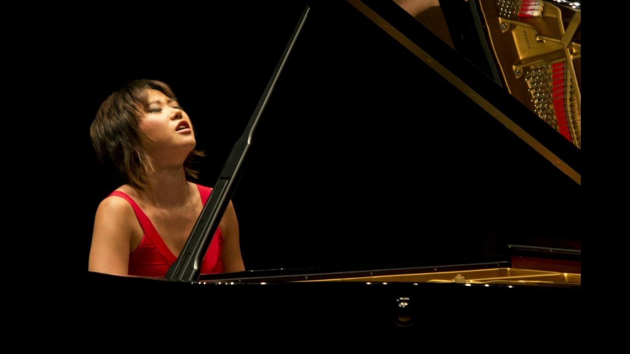 Yuja Wang: Mozart Piano Concerto No. 9 in E-flat major 'Jeunehomme ...