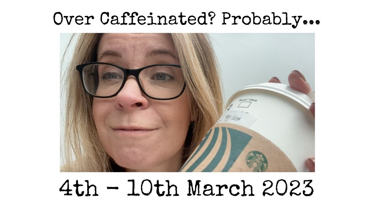 WEEKLY VLOG - OVER CAFFEINATED? PROBABLY! | SNOW DAYS | LOW-KEY WEEK - YouTube