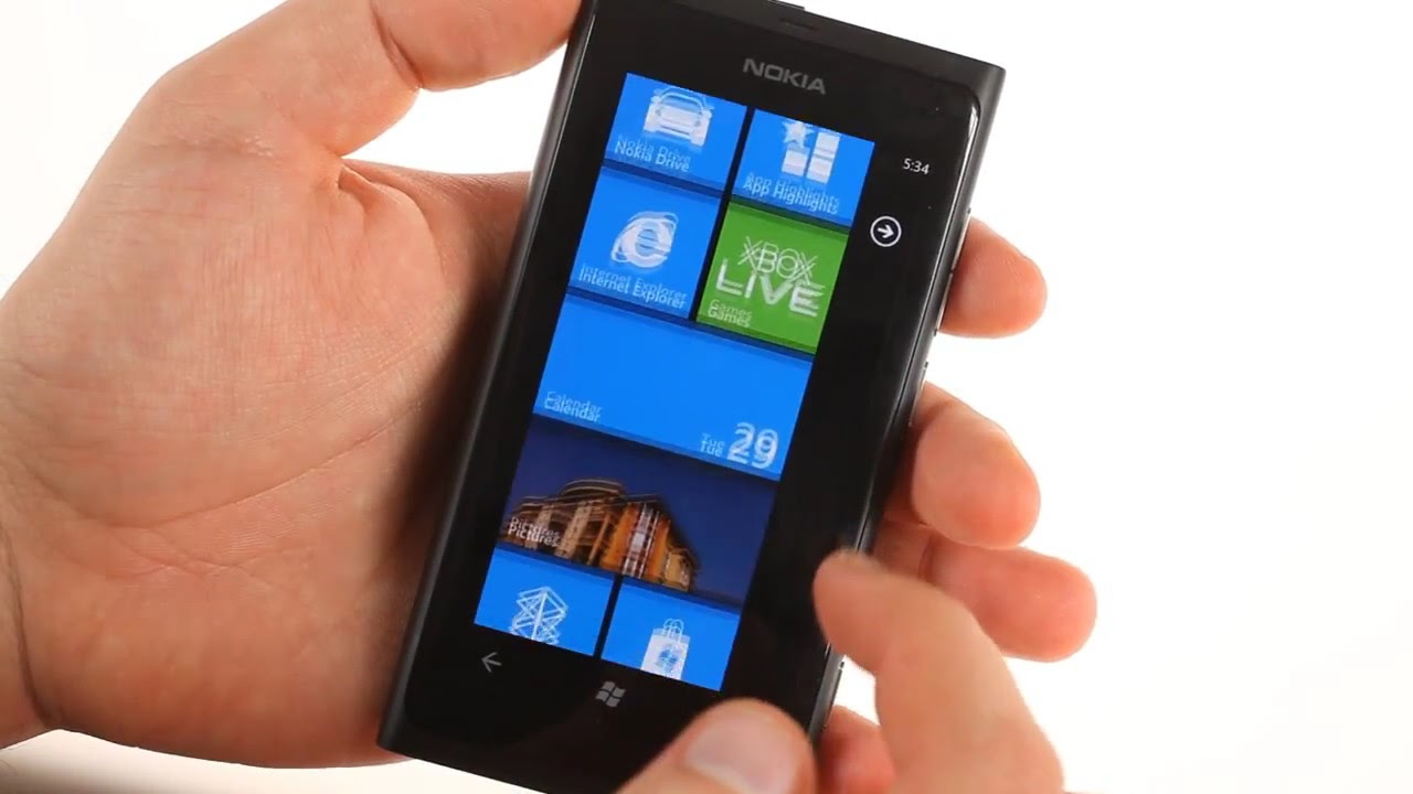 Unboxing the Nokia Lumia 800 - YouTube