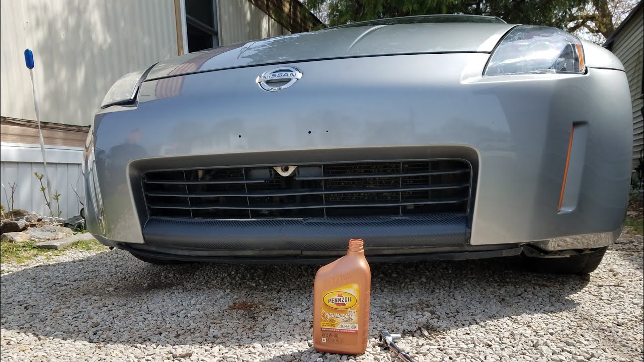 D.I.Y How To Add Oil To Your 350z - YouTube