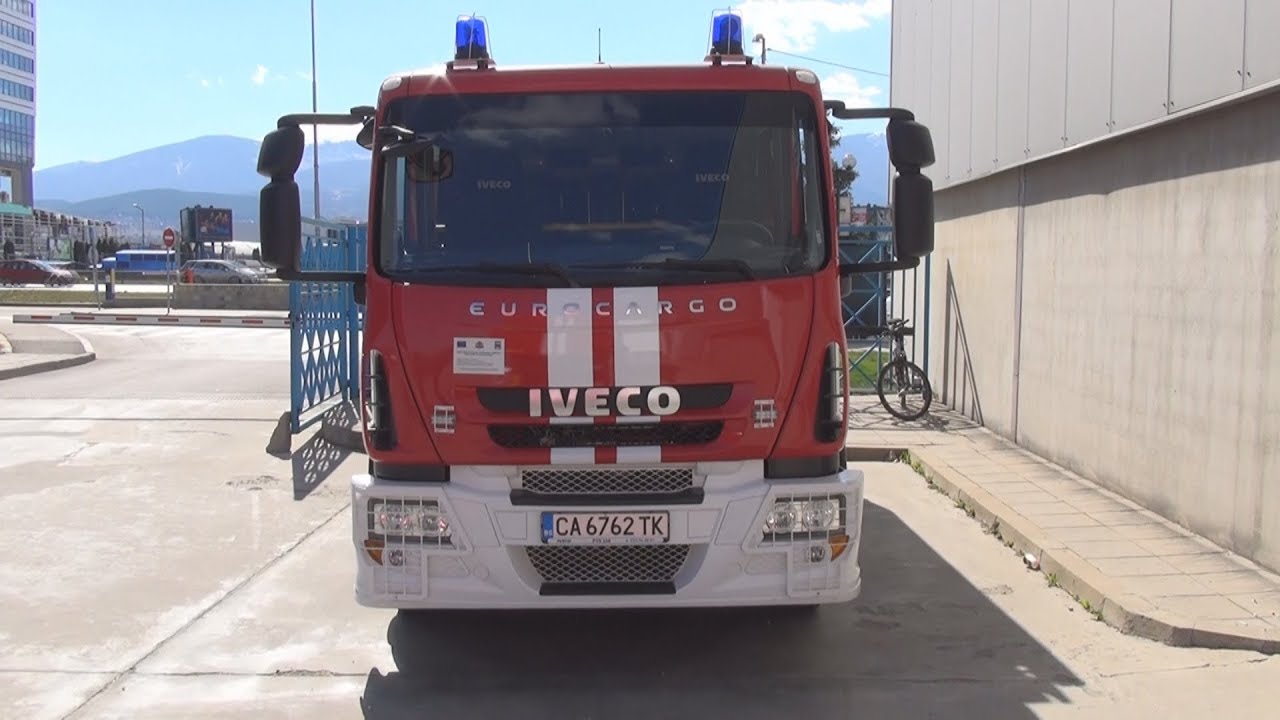 Iveco Eurocargo Fire Truck Extrerior and Interior - YouTube