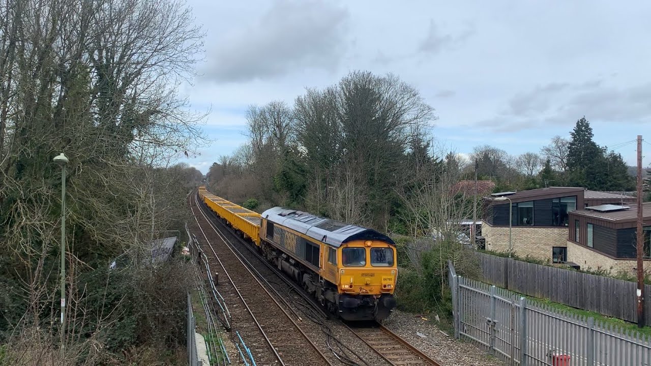 Class 66 | 66785 | GB Railfreight - GBRf - YouTube