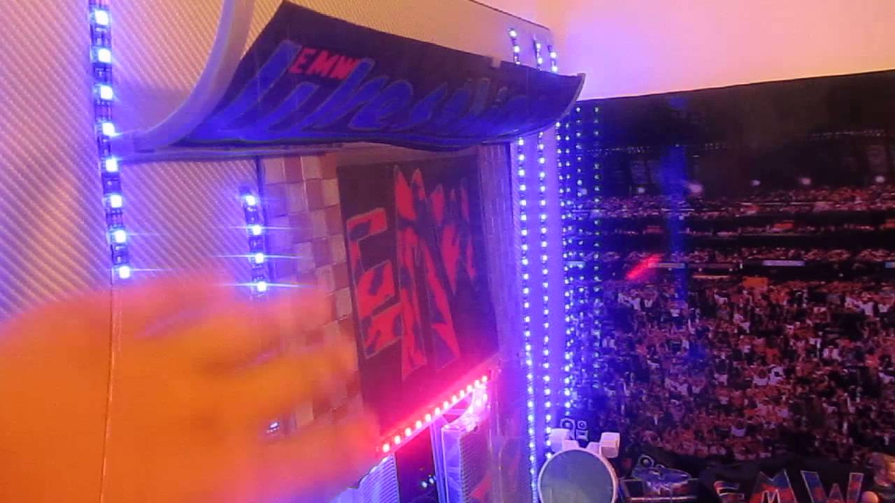 Mattel WWE Entrance Stage: Full customization! - YouTube