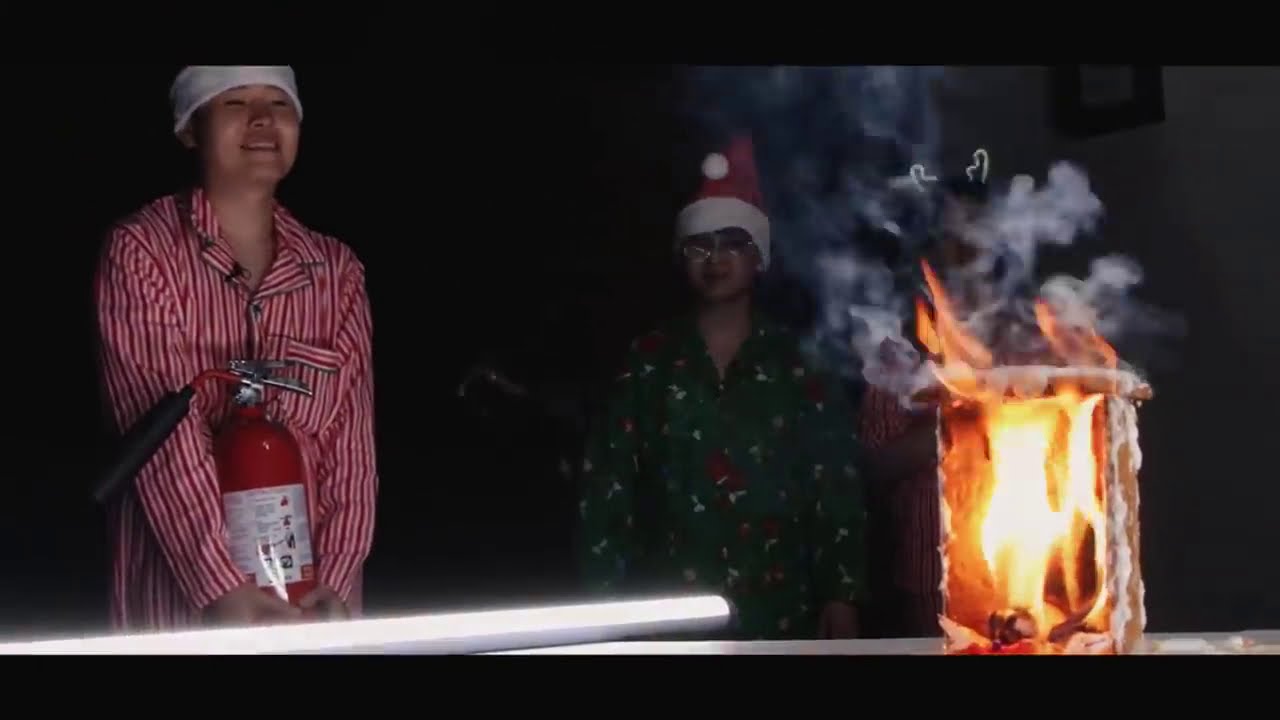 Best of Disguised toast moments : Among us and Offline tv - YouTube