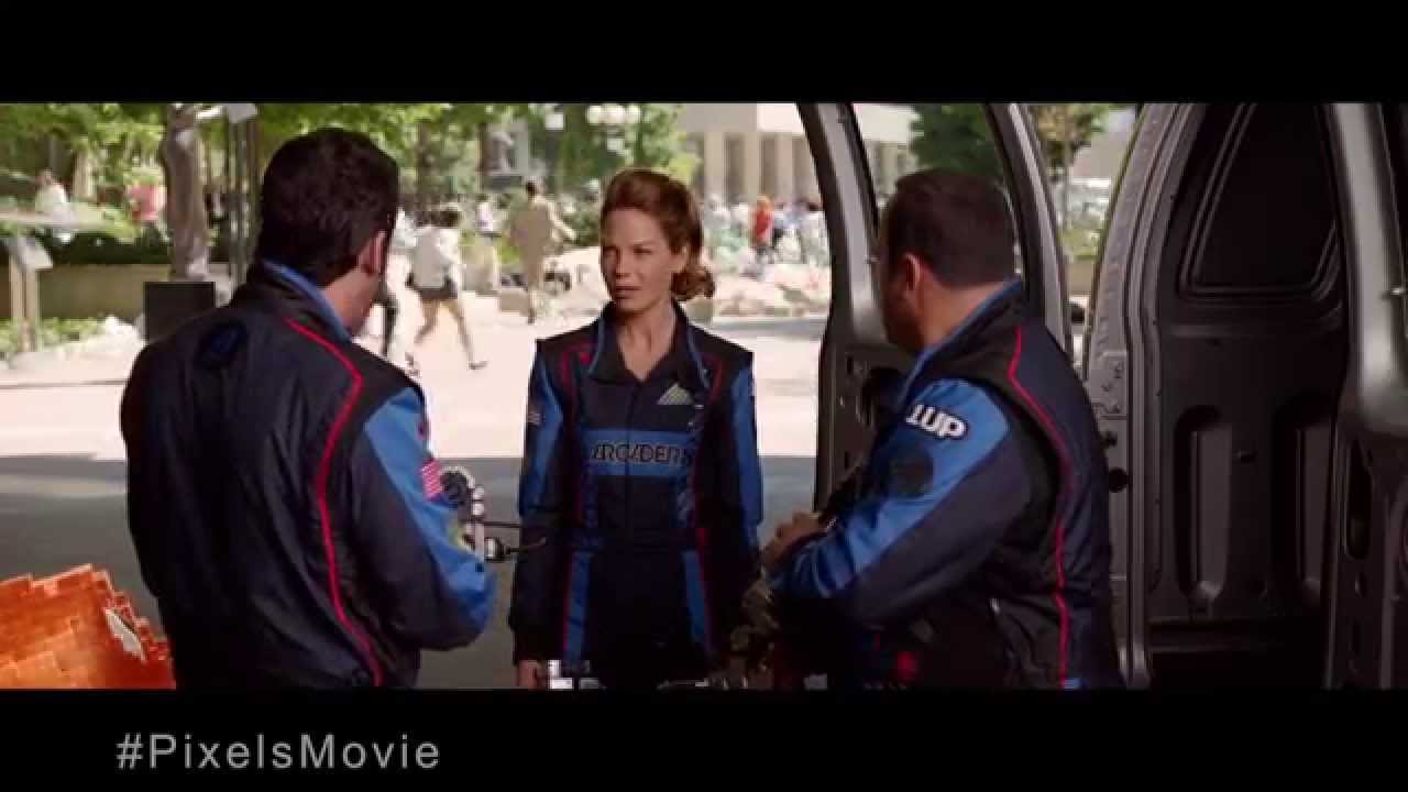 Pixels | Featurette - Michelle Monaghan - YouTube