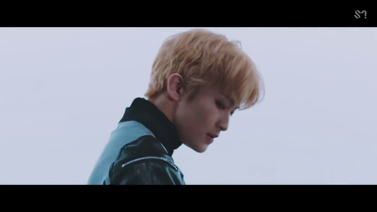 NCT 127 - Superhuman MV dance cut (Yuta &Mark) - YouTube