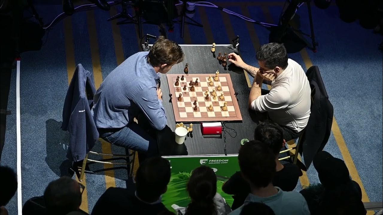 Intense ending of game 5 draw Magnus Carlsen vs. Ian Nepomniachtchi FIDE Blitz New York - YouTube