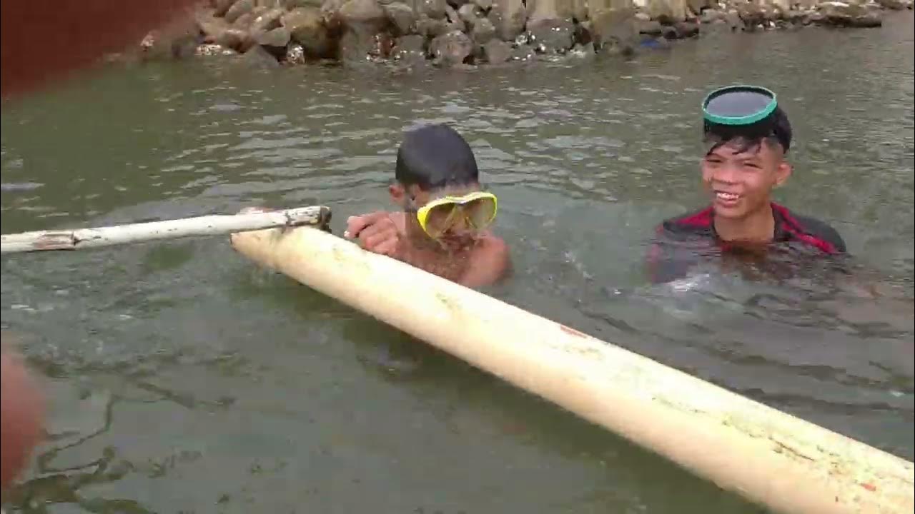 PANINISID NG TAHONG SA TABI NG ILOG - YouTube