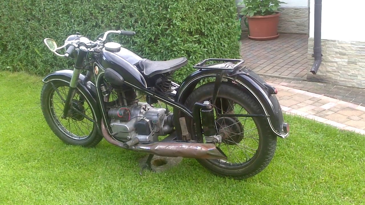 EMW R35 Standgas - YouTube