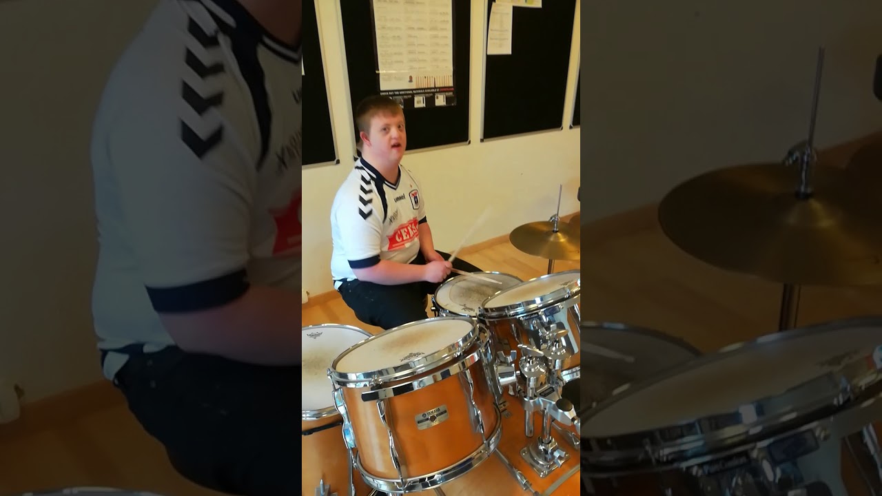 Patrick Reher trommer - YouTube