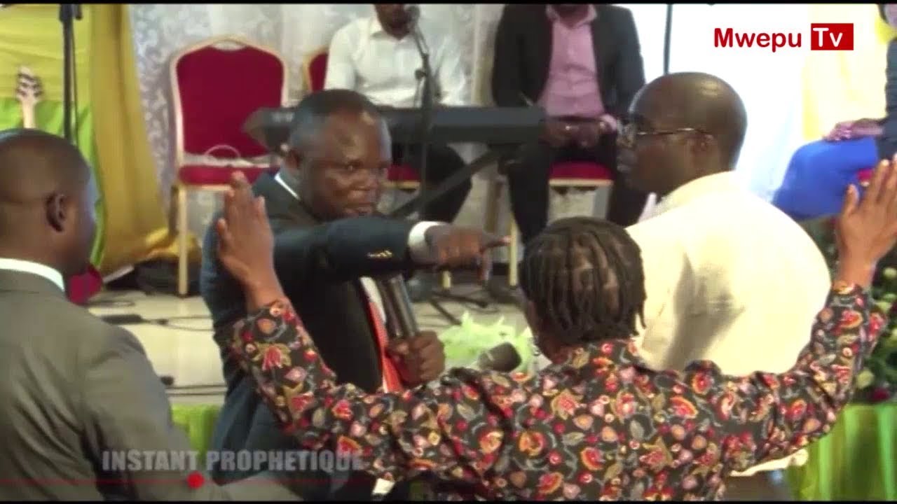 INSTANT PROPHETIQUE - PROPHETE EMMANUEL MWEPU - YouTube