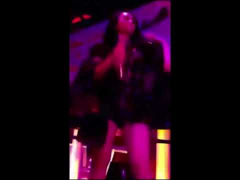 Zaskia Gotik   Bang Jono WOW!! Goyang HOT BANGET   Pakaian MINI Tahun Baru   Club Malam Jakarta